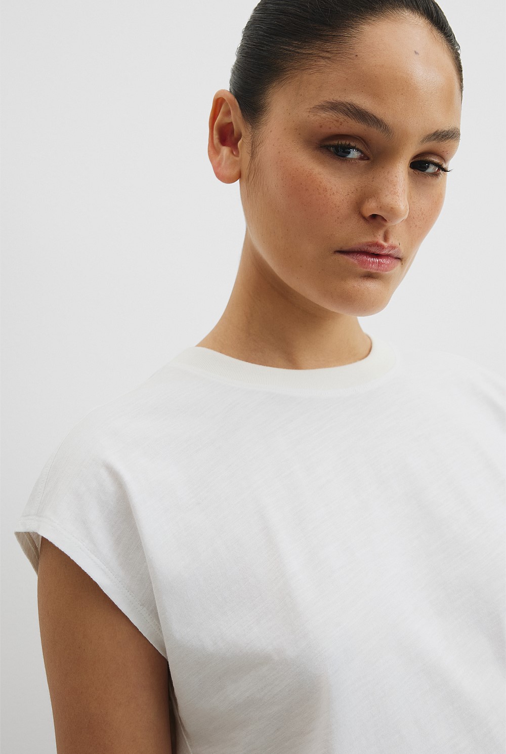 White Australian Cotton Crew Neck Slub T-Shirt - Holiday | Country Road