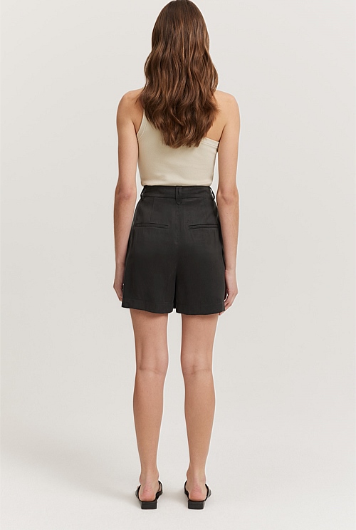 Black Fluid Pleat Short - Shorts | Country Road